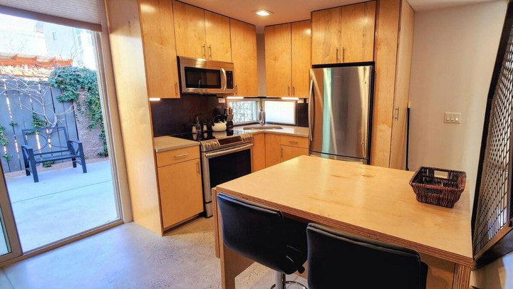 Intimate Townhome Sanctuary Dt - New Mexico