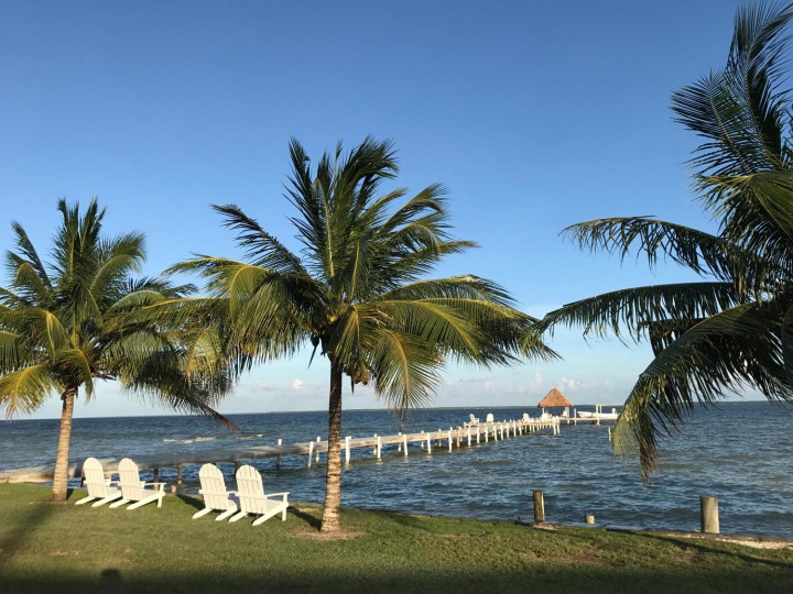 Tilt-ta-dock Resort Belize - Belize