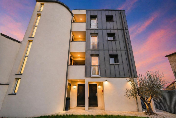 Jiji Suites Sénart - Créteil