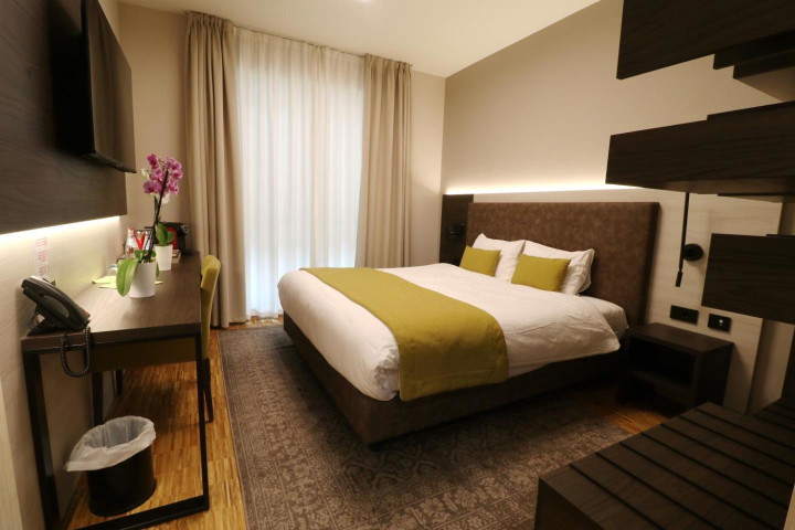 Threeland Hotel - Longwy