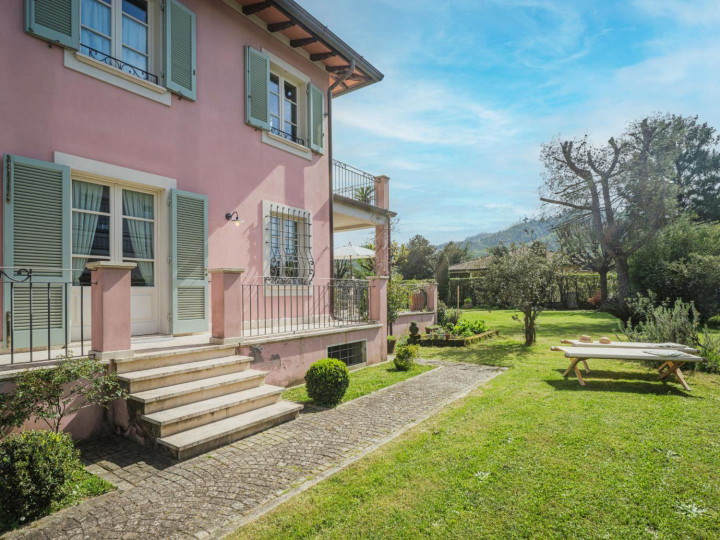 Apartment Appartamento Rosa By Interhome - Camaiore