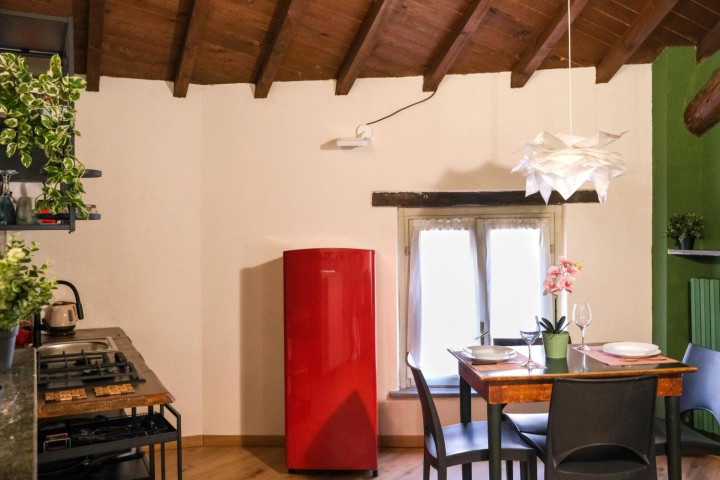 Elio's Secret Spot - Crema