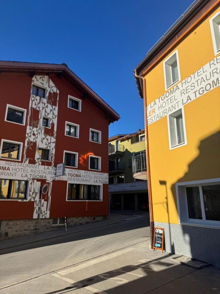 La Tgoma - Hotel & Restaurant - Lai