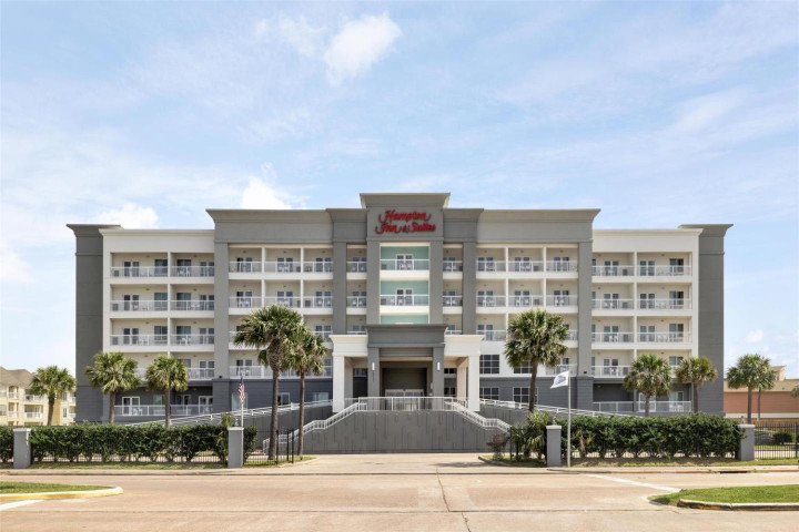 Hampton Inn & Suites Galveston - Tiki Island, TX