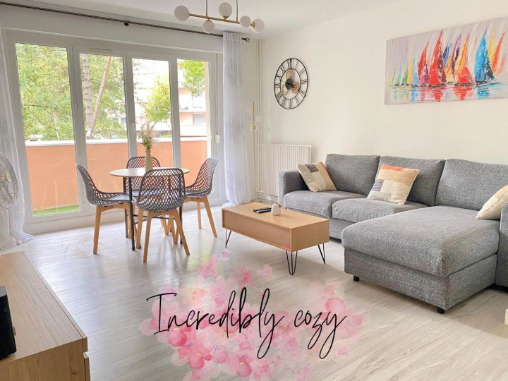 Le Cocon Urbain - Modern 4br Apartment With Free Parking, High-speed Wifi, Quick Access To A6 & N7 - Corbeil-Essonnes