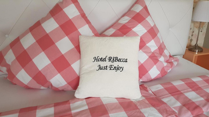 Ribecca - Syke