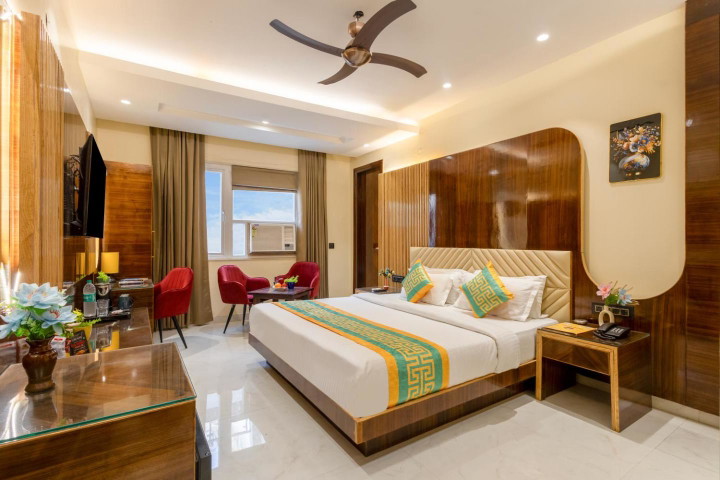 Hotel Vanson Villa, City Centre - With Free Airport & Train Station Pickup - New Delhi