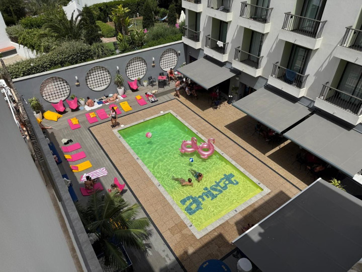 Amistat Island Hostel Ibiza - Albergue Juvenil - Spanien