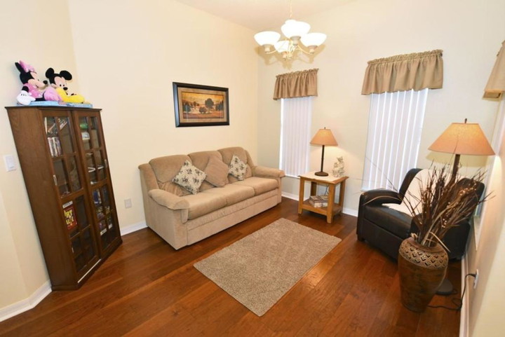 Lakeside 4-bed Pool Home At Villa Sol Home - Orlando