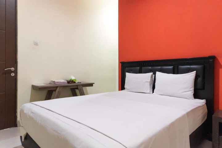 Twospaces Living At Toedjoeh Enam Homestay, Surabaya - スラバヤ