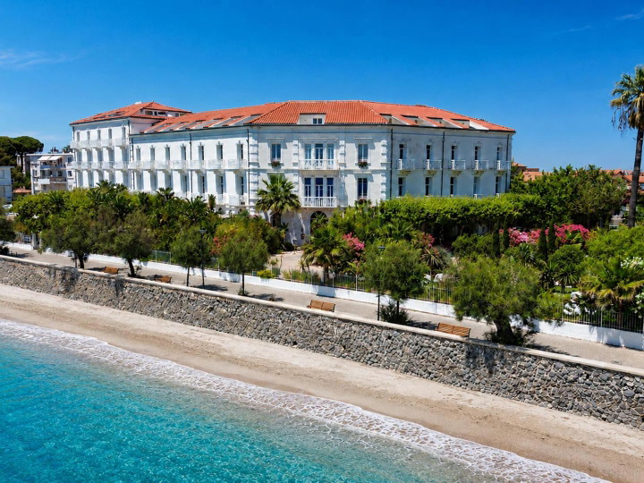 Grand Hotel Des Sablettes Plage, Curio Collection By Hilton - La Seyne-sur-Mer
