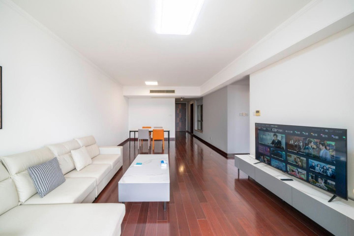 Tyms 2br Apt Hongqiao Yucui Garden - Shanghai