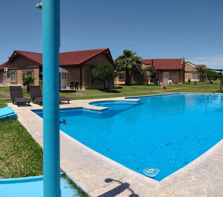 Hotel De Campo Con Piscina Y Cabañas- Ideal Relax En Concordia - Concordia