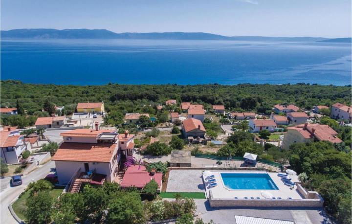 Beautiful Apartment In Labin With House Sea View - Istrien