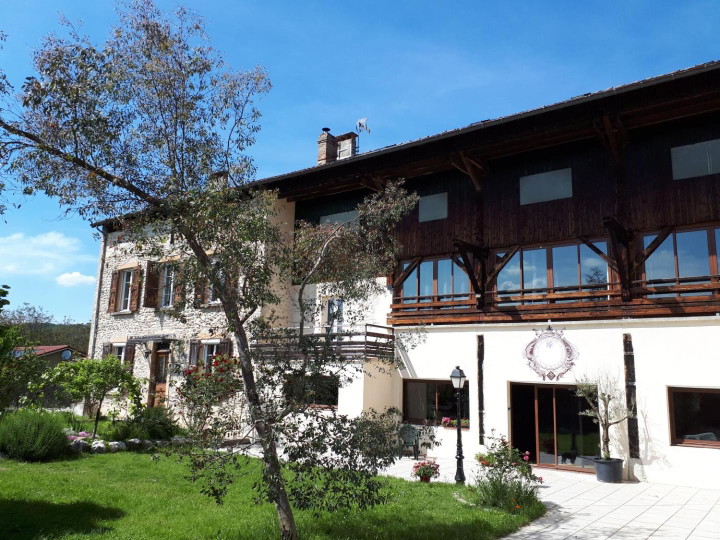 Chambres D'hôtes La Noyeraie - Isère