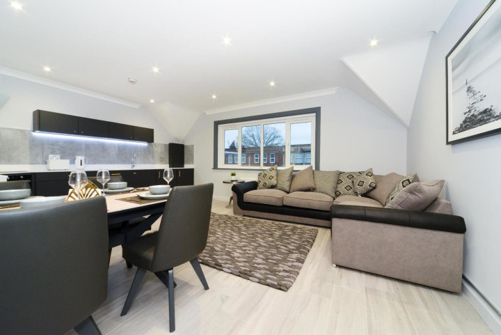 Amazing Apartment Near Bournemouth, Poole & Sandbanks - Wifi & Smart Tv - Newly Renovated! Great Location! - 伯恩茅斯
