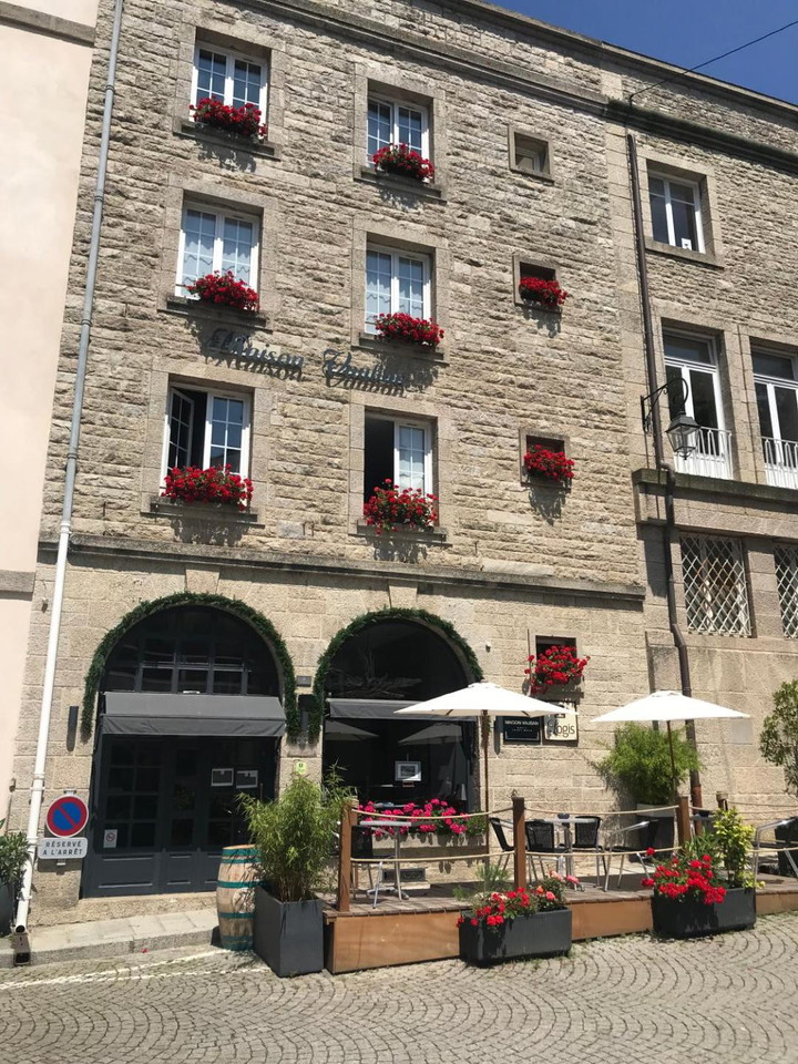 Logis Maison Vauban - Hotel St Malo - Saint-Jouan-des-Guérets