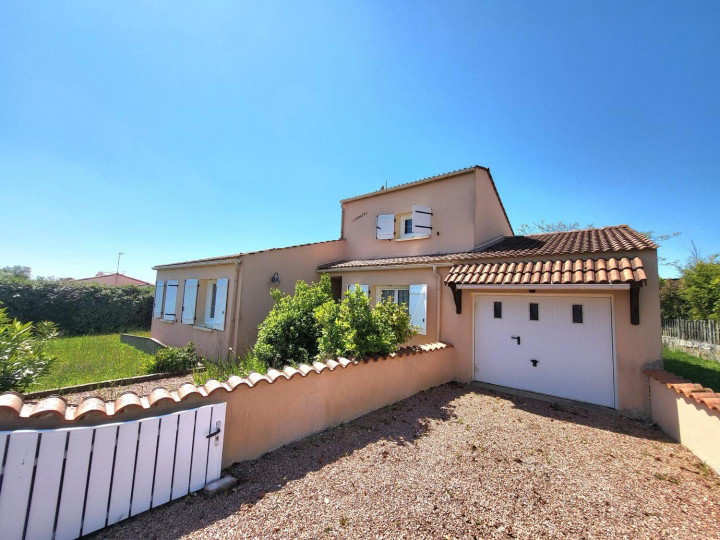 Maison Paisible Avec Jardin, Garage, Wifi, Proche Plage Et Commerces - Les Sables-d'Olonne