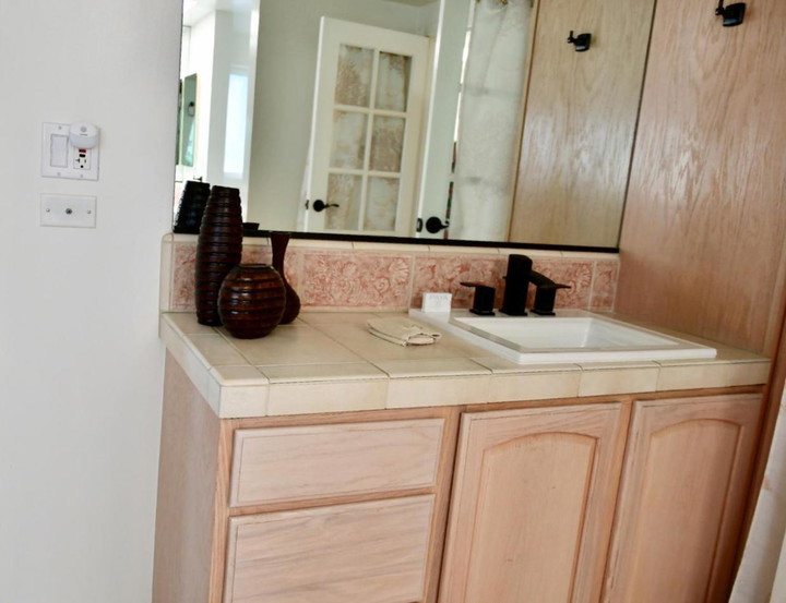Luxury, Beach House, And Quiet Neighborhood - Oxnard, CA