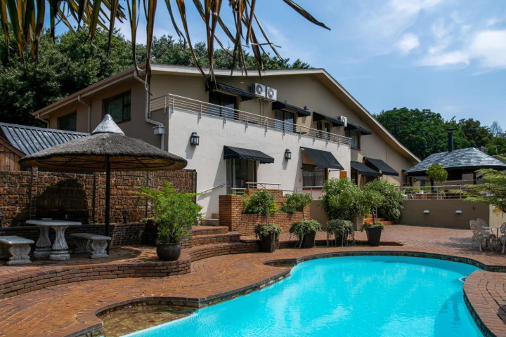 125 On Van Buuren Road Guest House - Germiston