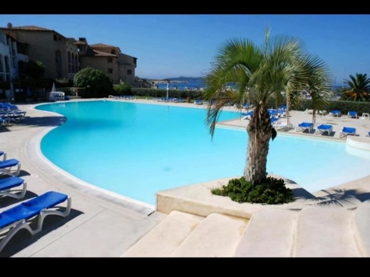 Appartement T2 - Bord De Mer - Piscine - Provence-Alpes-Côte d'Azur (PACA)