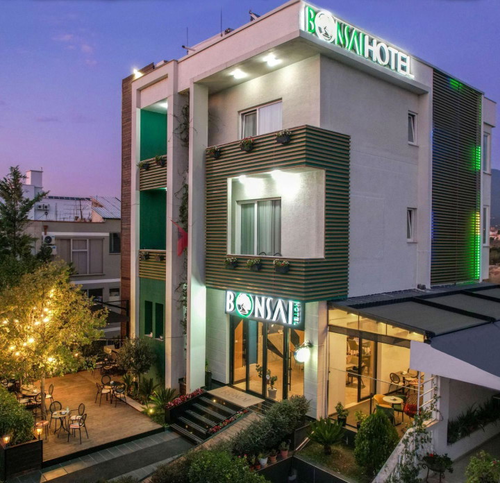 Hotel Bonsai - Albania