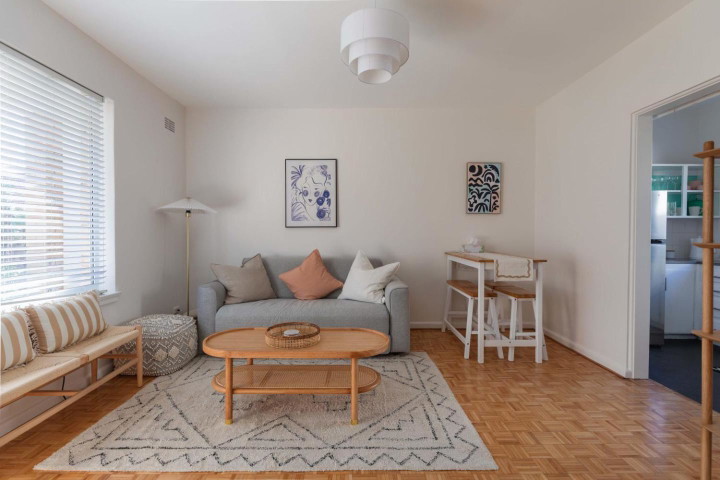 Stylish Sun Drenched North Bondi Beach Oasis - Randwick