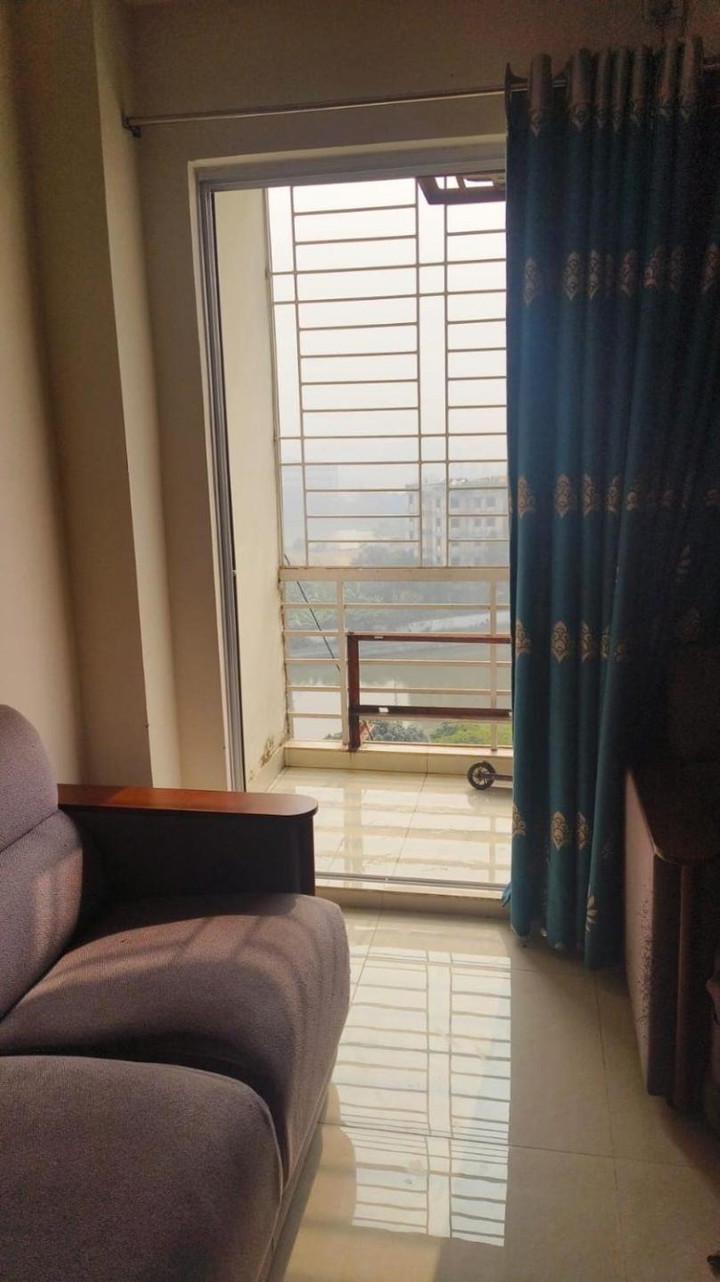 Couple & Family Friendly Studio Apartment Near Airport - Bangladesh