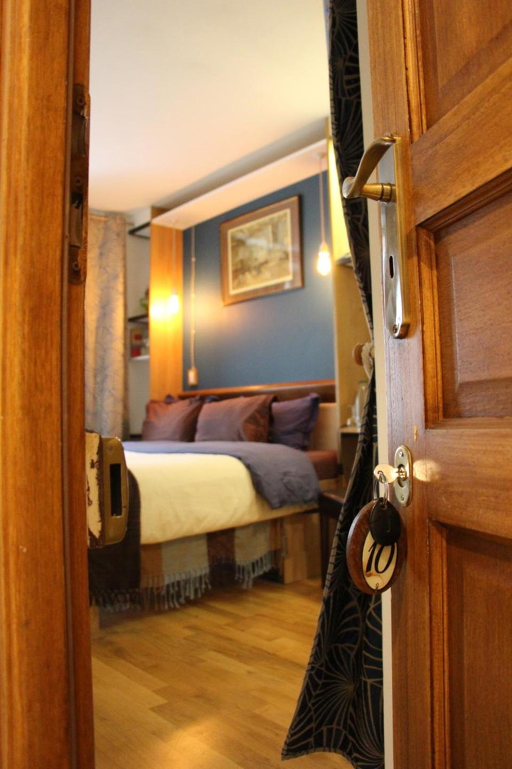 Cédric Accueille - Homestay Paris - Ivry-sur-Seine