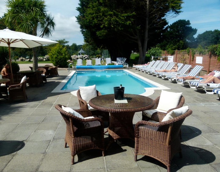 Beachcombers Hotel - Jersey