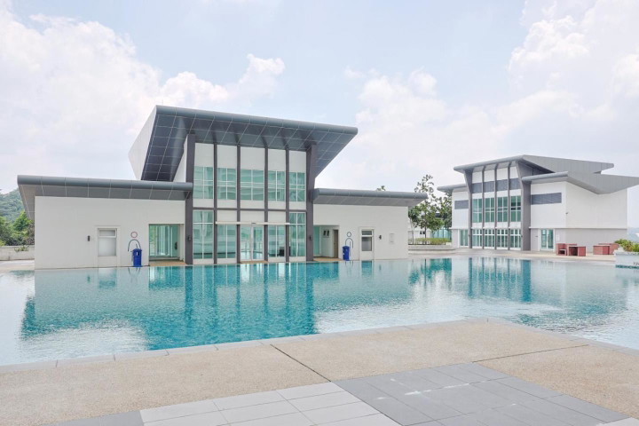 Luxury Homestay Cyberjaya Putrajaya Vision Residence #Ioicitymall - Puchong