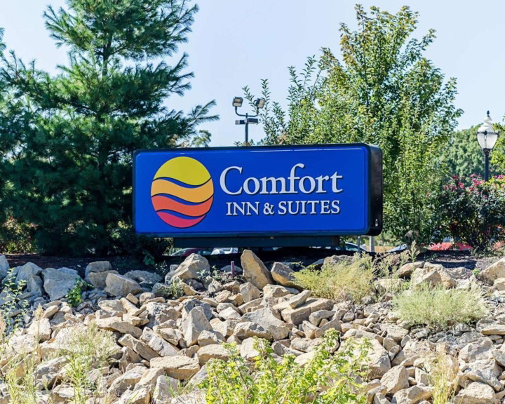Comfort Inn & Suites Lawrence - University Area - Lawrence, KS