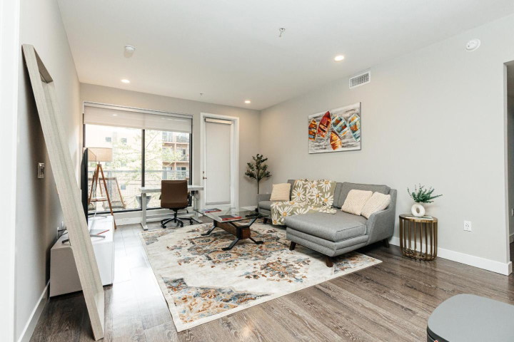 Magnificent Two Bedroom In West Hollywood - Culver City