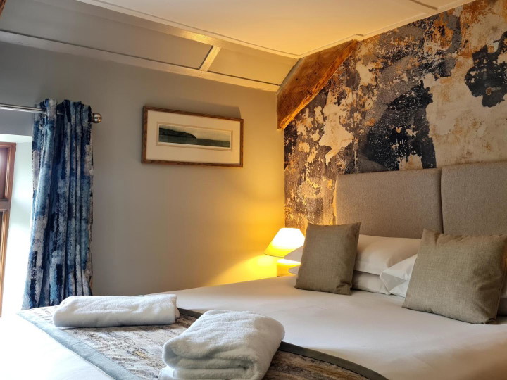 Furzeleigh Mill Inn - Dartmoor Forest