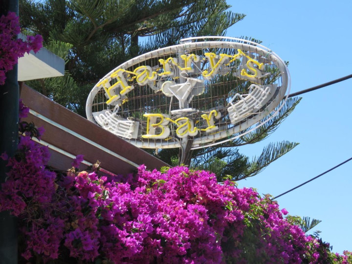 Harrys Bar & Apartments - Corfou