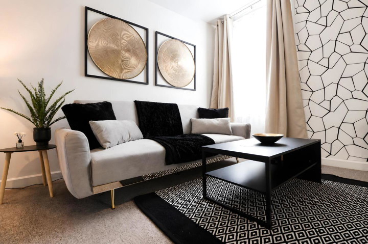 D-entire 2-bedroom Apartment In The Bustling City Centre Wifi Train & Bus Station - Mersea Island