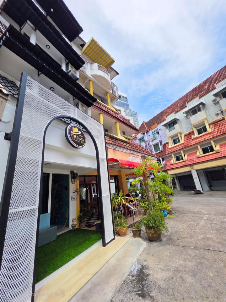 Phunaya Phuket Oldtown Hotel - Phuket