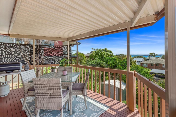 Wahgunyah Road 50 - Fingal Bay