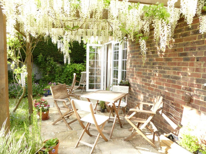 Wisteria House - Kent