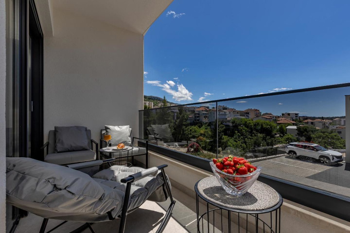 Apartment Marina With Jacuzzi, 4 Person - Makarska