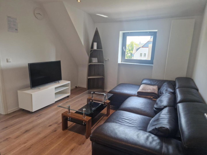 Moderne Top-wohnung Zentral, Nahe Kinderklinik Mit Parkplatz - Siegen