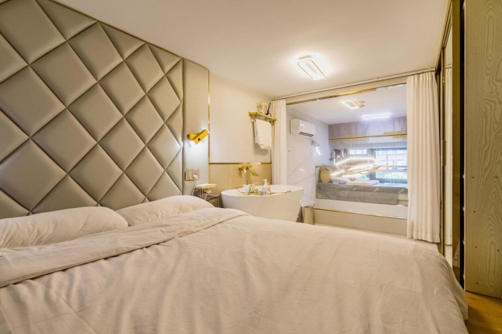 Shanghai Stylish Loft Near Riverside Smart Home & Bathtub 上海精装复式公寓近黄浦江 - Shanghai