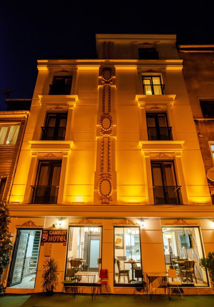 The Camelot Hotel - Bakırköy