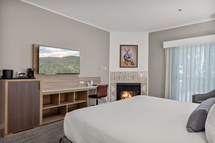 Chateau Big Bear Boutique Hotel, Bw Signature Collection - Big Bear Lake, CA