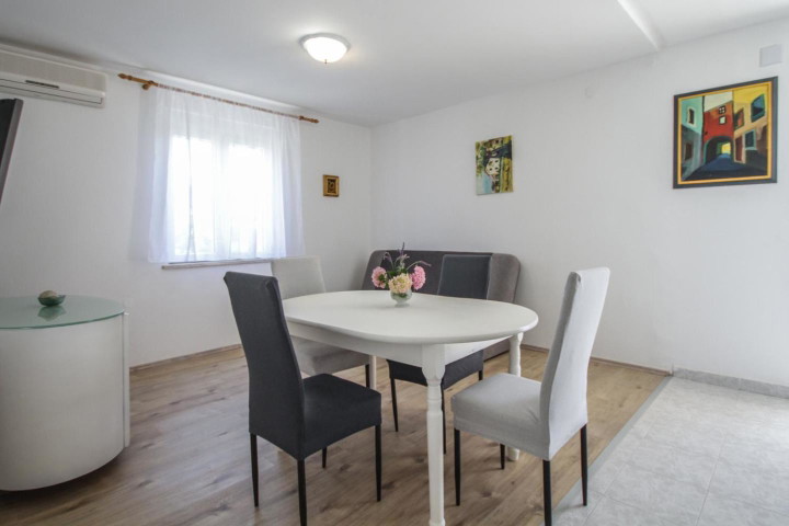 Apartment Tosca With Parking - Rovinj