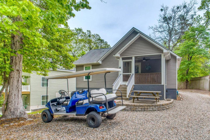 Golf Cart Included: Little River Cottage W/ Deck! - Sunset Beach, NC