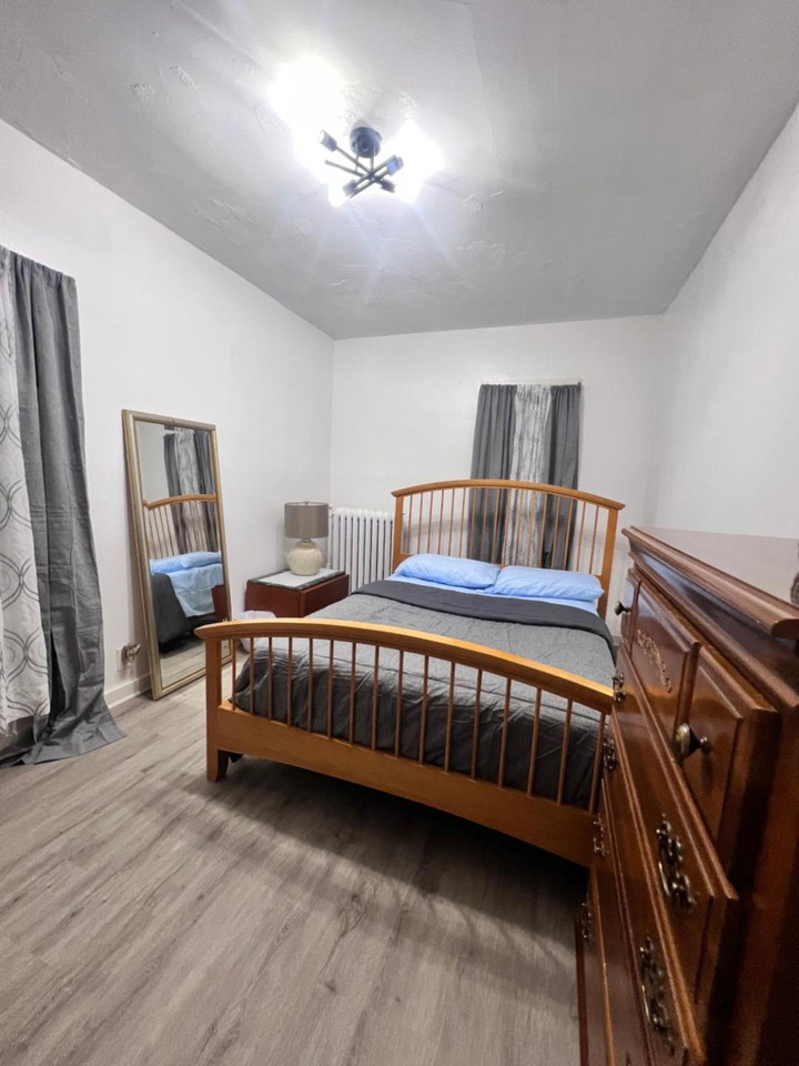Preston Serenity Room With Shared Bath & Kitchen - Hartford, CT