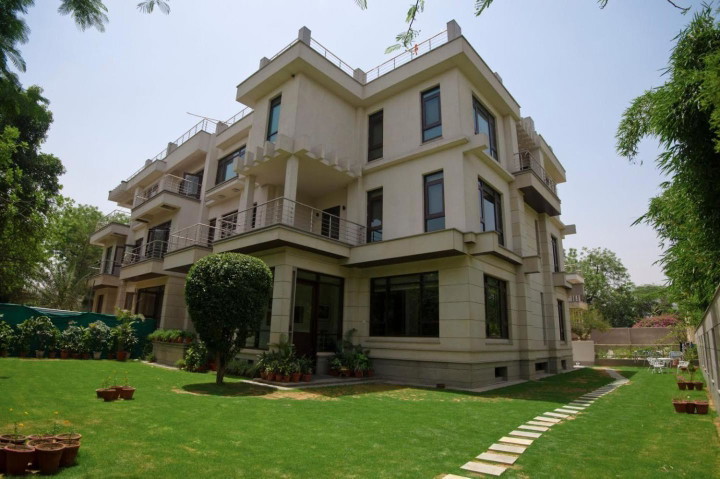 76 Friends Colony - New Delhi