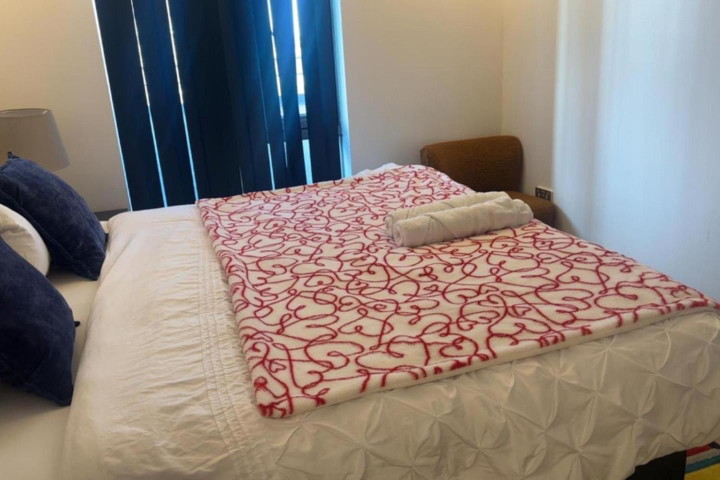 London 1 Bed Apartment Close To Barking Station - Ilford