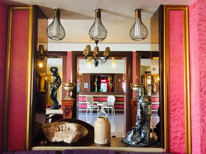 Hotel Les Ambassadeurs - Oran